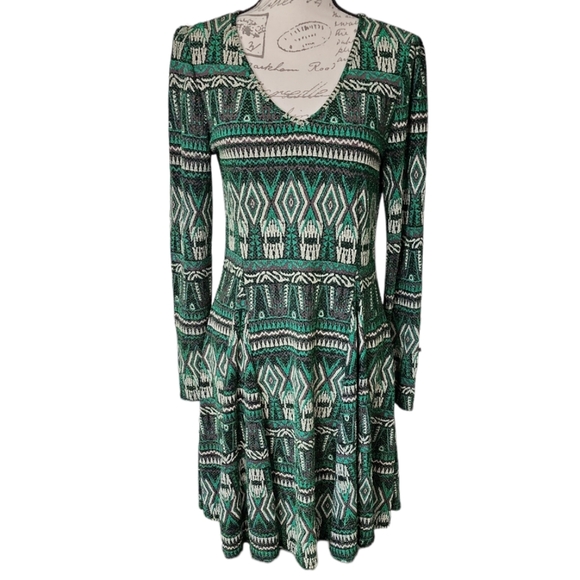 Emma Rose | Dresses | Emma Rose Emerald Long Sleeve Fit Flare Midi ...
